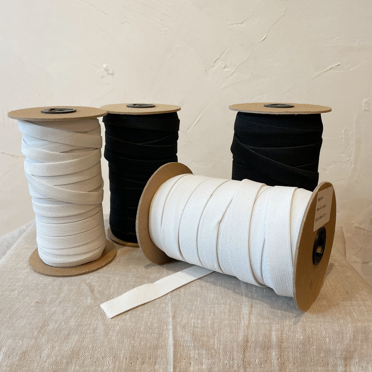 Knited Elastic - Various Widths by the 1/4 yard – EWE fine fiber goods